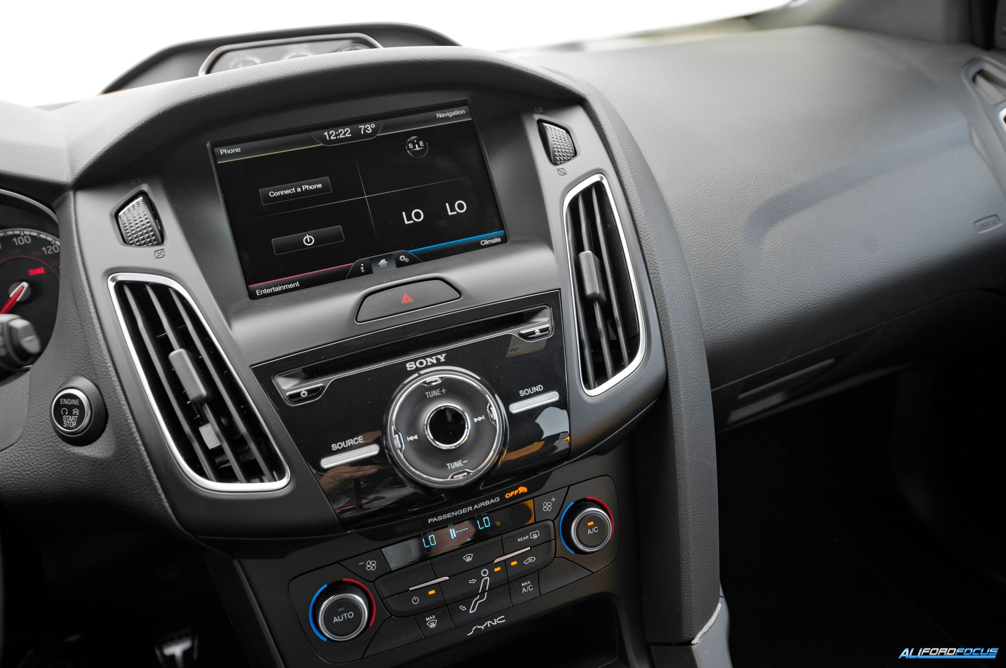 2015-Ford-Focus-ST-center-stack.jpg | Ford EcoSport Forum